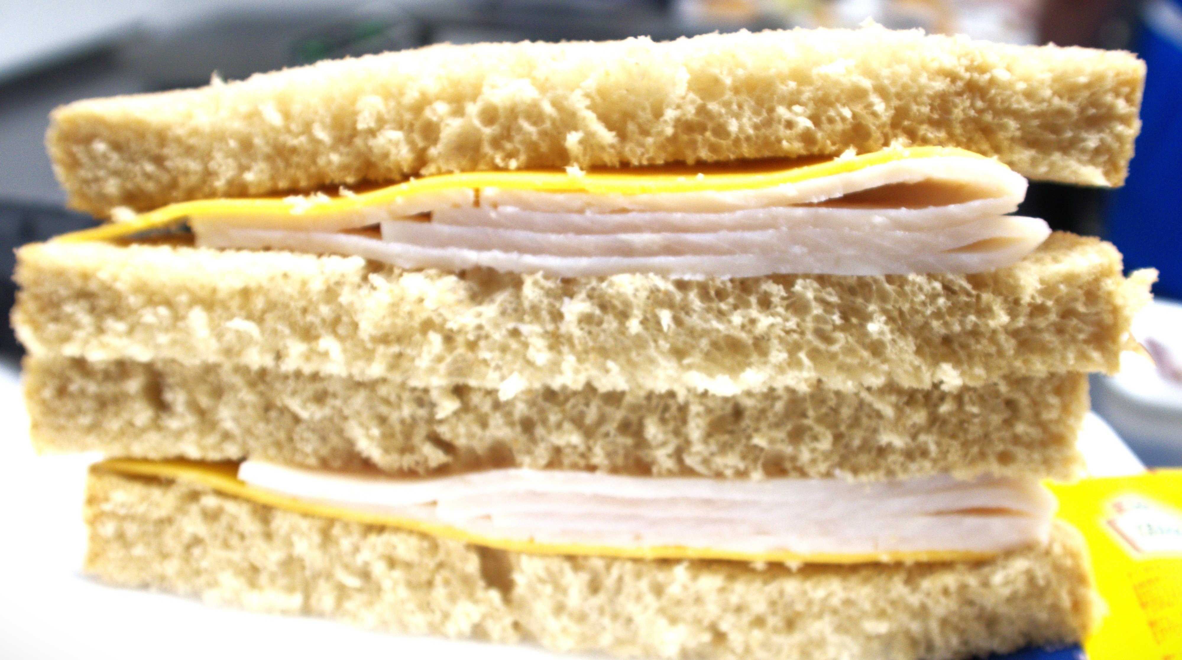 Avc Gourmet Turkey and Cheddar Sandwich