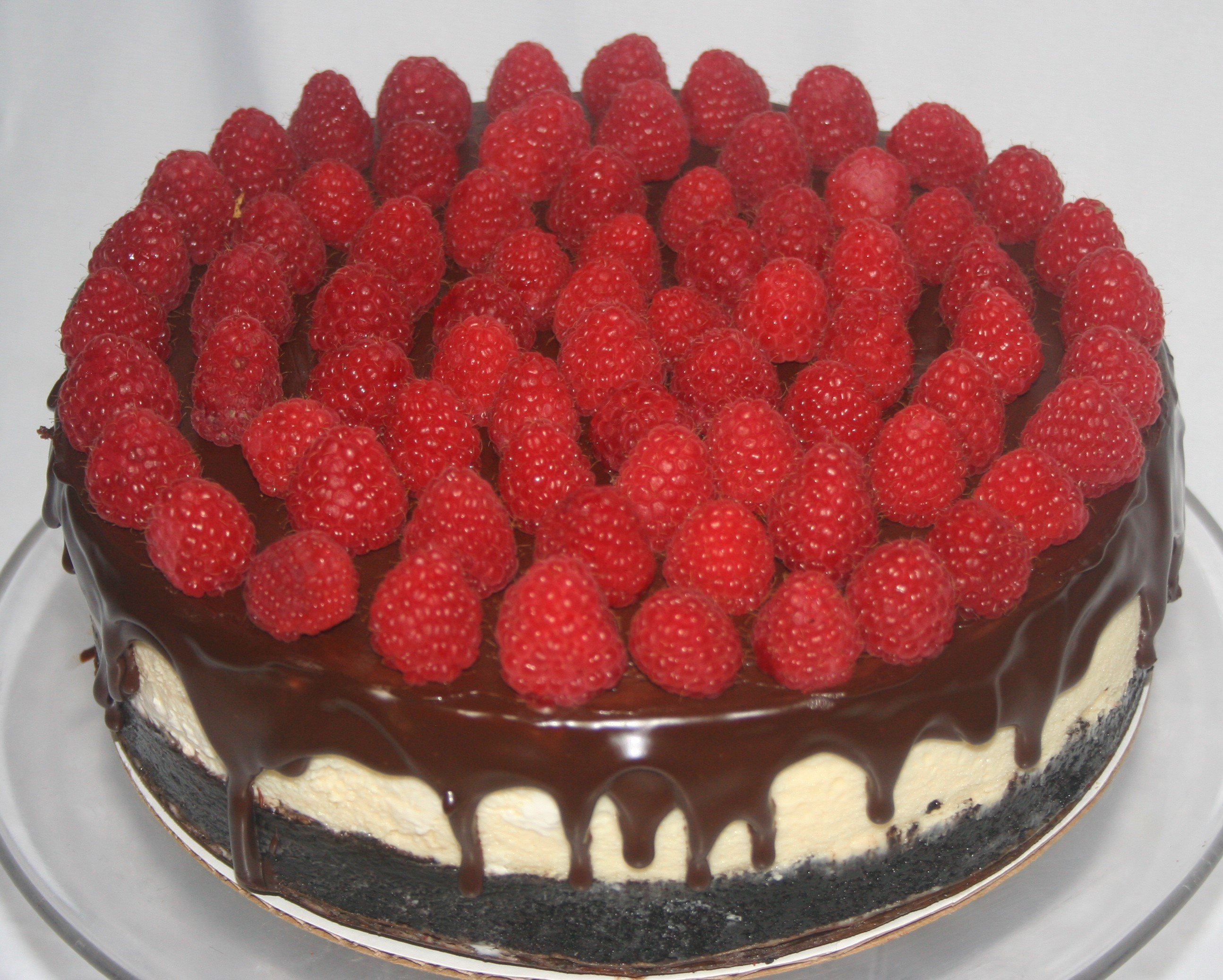 Raspberry Ganache Cheesecake