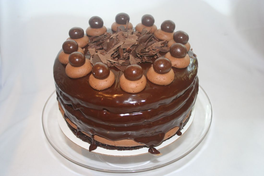Chocolate Mousse Torte