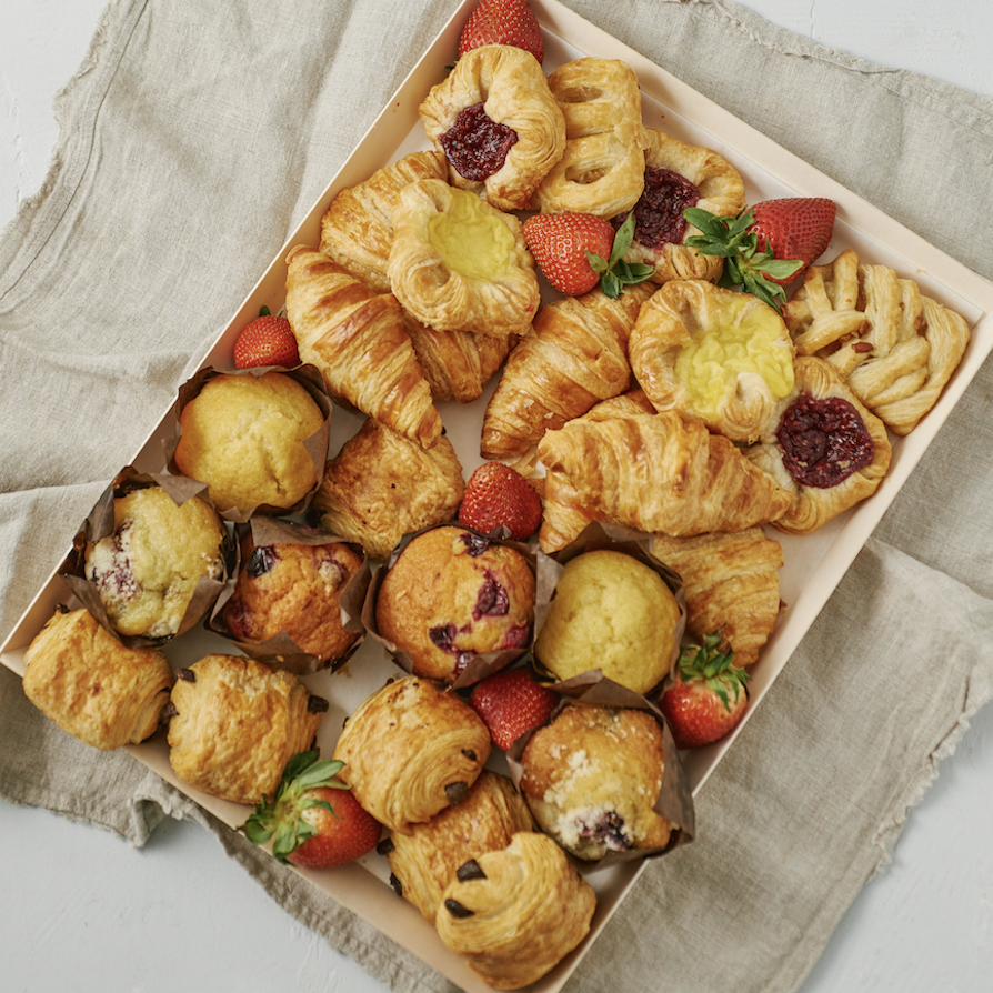 Platter, Assorted Sweet Artisan Pastries (Large)