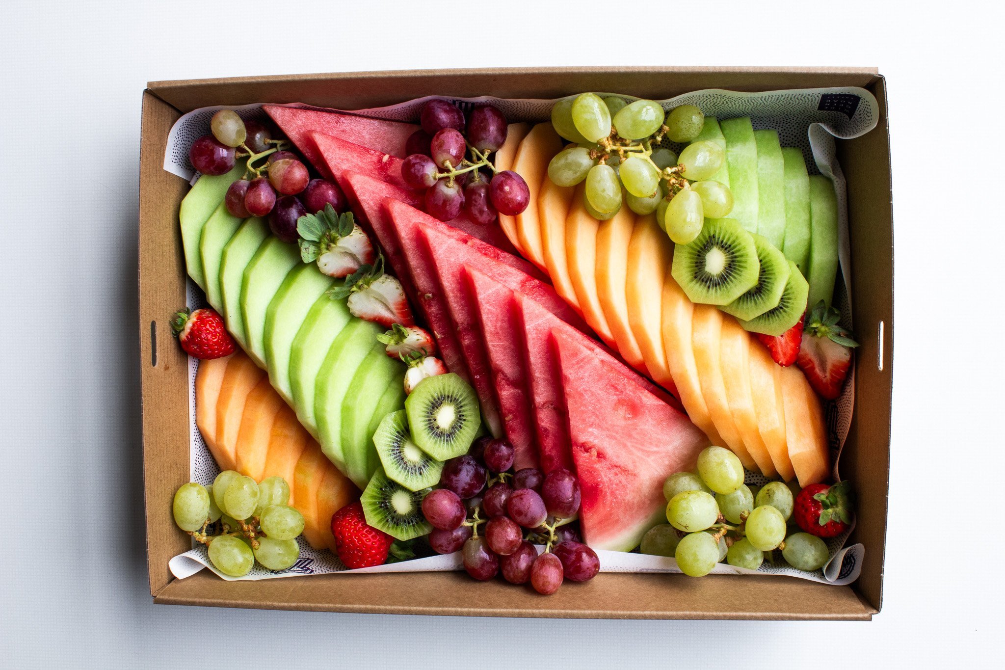 SEASONAL FRUIT PLATTER